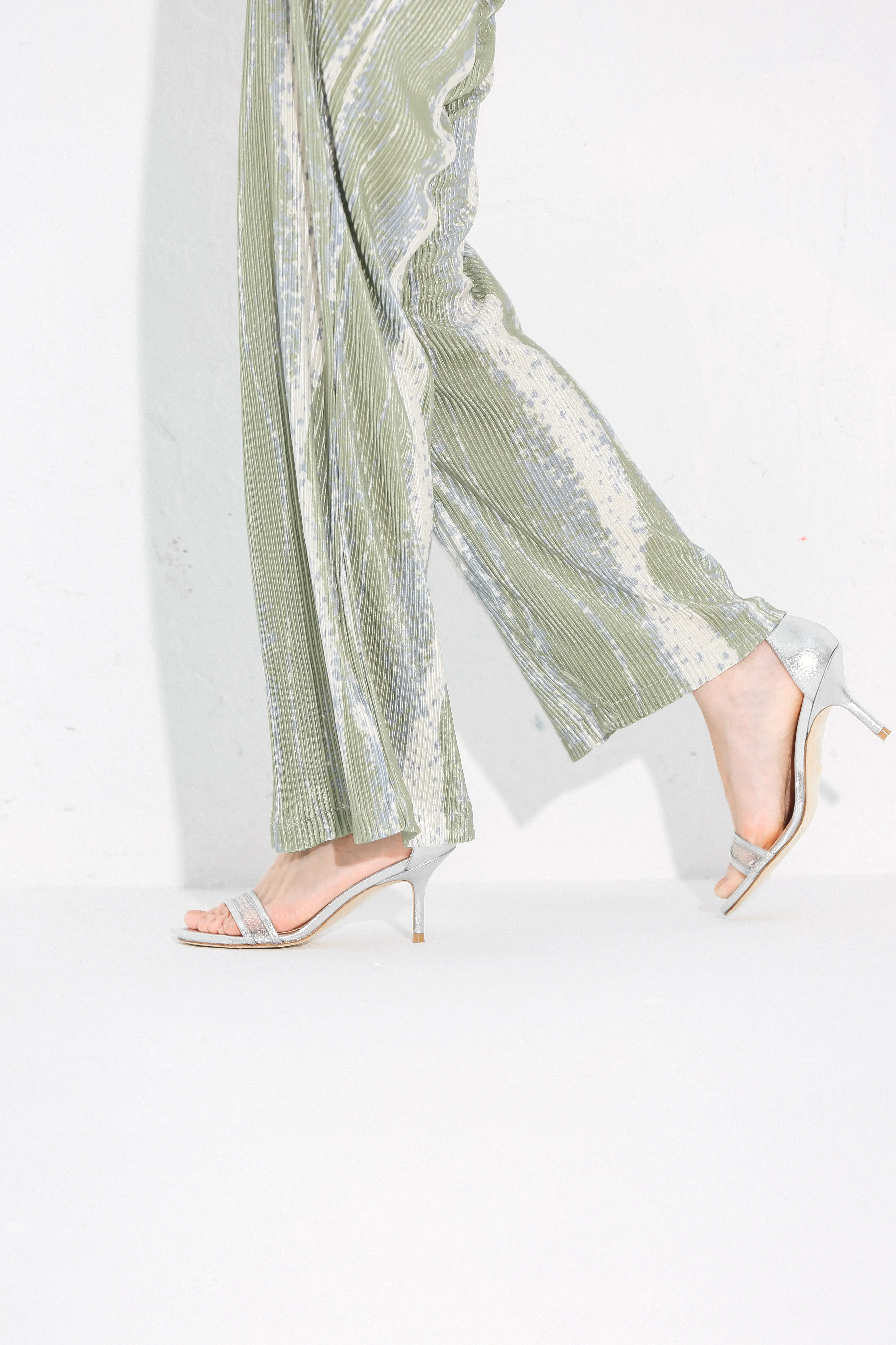 STUART WEITZMAN 官网